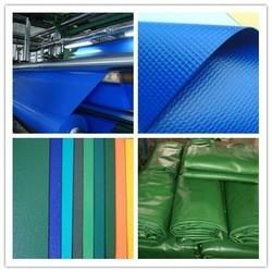 China PVC Glossy/Matte Colorful Knife Coated Tarpaulin/Tent fabric used for truck cover for sale