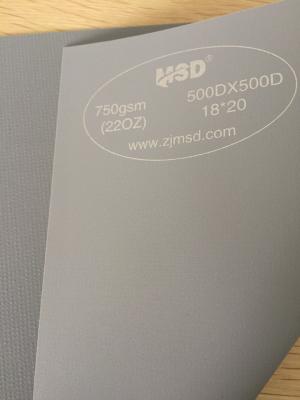China 600gsm 0.47mm Durable Strong Poly Vinyl Coated Plain Woven Polyester Fabric PVC Tarpaulin for sale