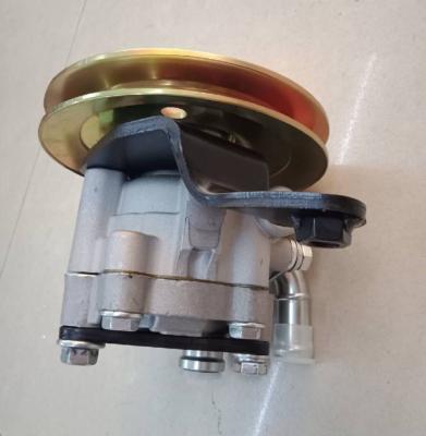 Cina pompa della direzione del camion TD25 di 135mm, 49110-2S600 Nissan Pickup Power Steering Pump in vendita