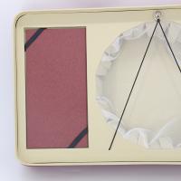 China Custom Insert Padding Cardboard Paper Packaging Square Elegant Gift Box Wholesale for sale