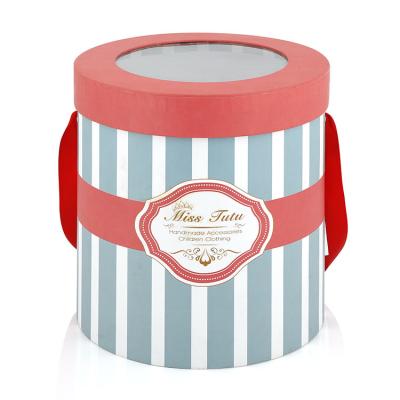 China Geschenkbox liefert kundenspezifische Multifunktionskosmetik-rosa Rohre, die Aufkleber Guckkastenbühne-Papier-Verpackungsmaterialien verpacken zu verkaufen
