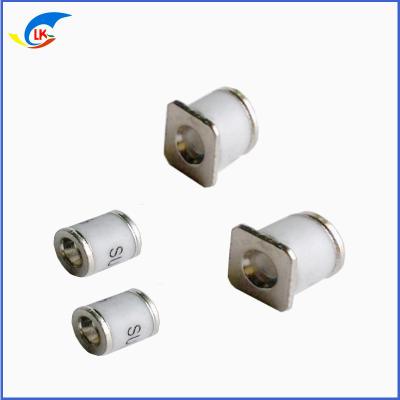 Cina Montatura superficiale tubo di scarico elettrico a gas ceramico GDT Protezione da sovratensioni 5x4.2mm 230V in vendita