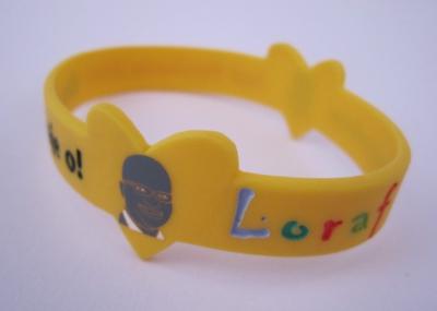 China cute heart shape silicone bracelet for sale