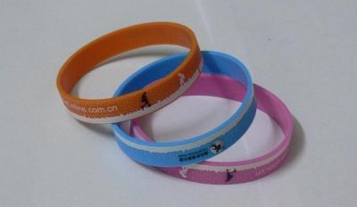China silicone glitter wristband for sale