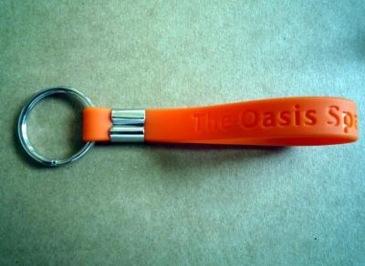 China silicone wristbands keychain for sale