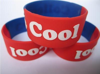 China 25mm wide silicone bracelet promotion gift with logo embossed for sale