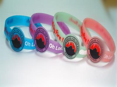 China cute recycled figure silicone wristband for sale