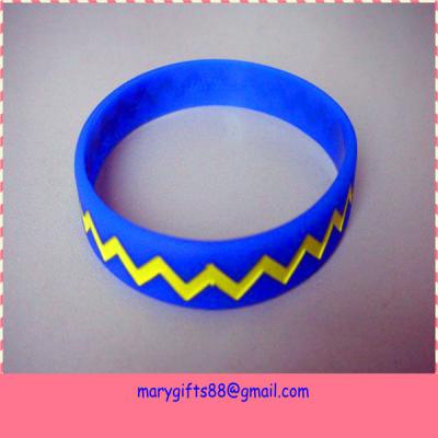 China promotional gifts silicone bracelets with custom design for sale