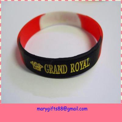 China fast shipping factory sale logo oem debossed silicon wristband for sale