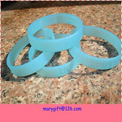 China custom charm promotion gift transparent silicone wristband for sale