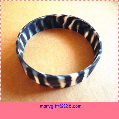 China high quality and the cheapest price silicone wristband for sale