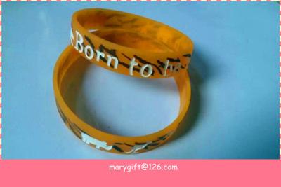 China manufacture any of customized silicon bracelet in high quality and the cheapest price for sale