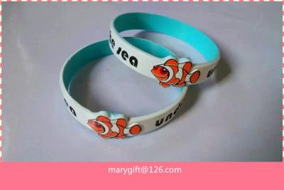 China Oil spout silicone wristbands with color both side for party for sale