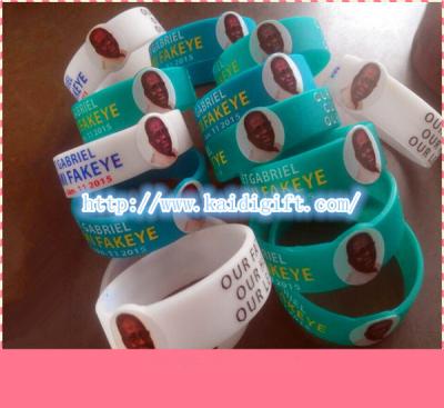 China hot summer mosquito repellent glow in dark silicone wristband with good quality for sale