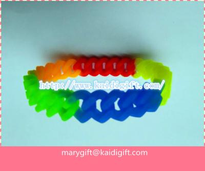 China Fashion twist braided silicone bracelet wristband for sale
