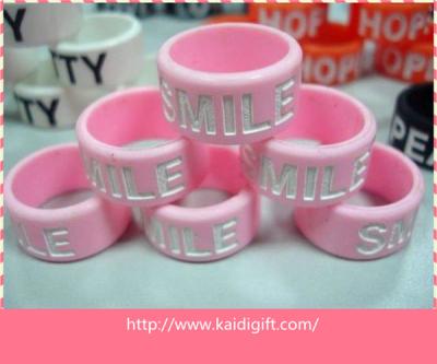 China Promotional Eco-friendly Customized Silicone Rubber Finger Ring for sale