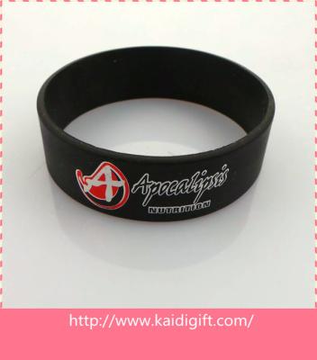 China Custom debossed silicone wristband, cheap custom silicone bracelet for sale