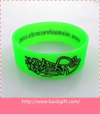 China Custom Promotional Wrist Band,Adjustable Silicon Wristband,Promotional Silicon Bracelet for sale