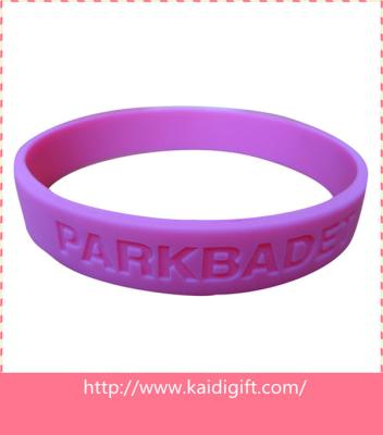 China 2016 cheap fashion wholesale custom silicone wristband for sale