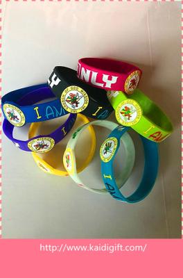 China factory direct making silicone bracelet for sale