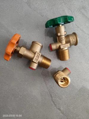 China Brass LPG Self Closing Valve for Refilling LPG Gas Cylinder for sale
