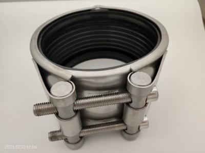 China Bolted Connection Type Pipe Coupling Grip-Type with Stainless Steel Fastening for Rapid and Shipping of Pipelines for sale