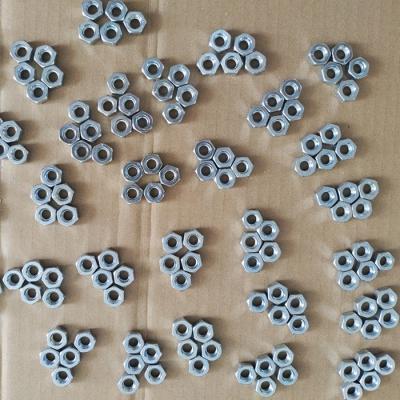 Cina Dado esagonale M8 zincato DIN 934 filettatura grossa Classe 8.8 in vendita