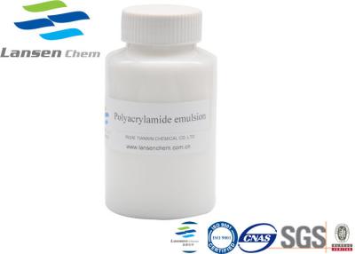 China Van de het Polyacrylamideemulsie van de waterzuiveringsinstallatie de Chemische producten van de het Industriële afvalwaterenergie for sale