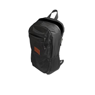 China Warmverkauf Custom Logo schwarz ultraleicht 30D Nylon N66 wasserdicht Rucksack zum Campen zu verkaufen