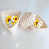 China Triangle Ratton Banneton Bread Proofing Basket for sale