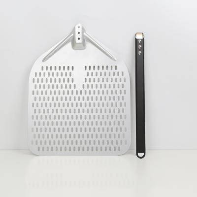 Cina 12 Inch Pizza Shovel Aluminum Pizza Turning Peel Black Hard Aluminum Perforated Detachable Pizza Peel in vendita