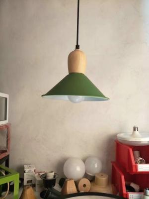 Cina Processo di fabbricazione di filatura di metallo del foglio di stile di modo per la copertura differente della lampada di colore in vendita