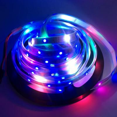 Cina Illumina il tuo spazio con una luce a strisce LED flessibile in vendita