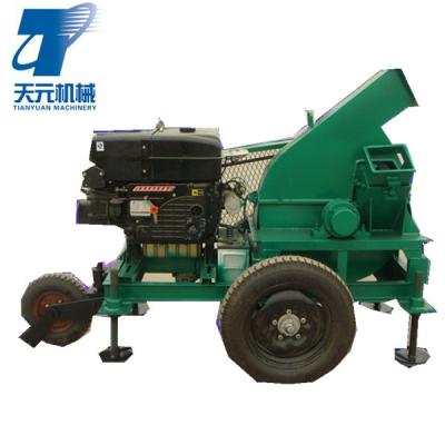 China PTO driven mobile disc wood chipper for forest wood log/branch chipping machine for sale