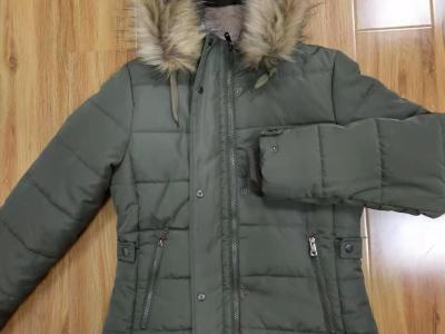Cina Donne imbottite lunghe cinesi del rivestimento del poliestere di nylon del rivestimento riempite cotone in vendita
