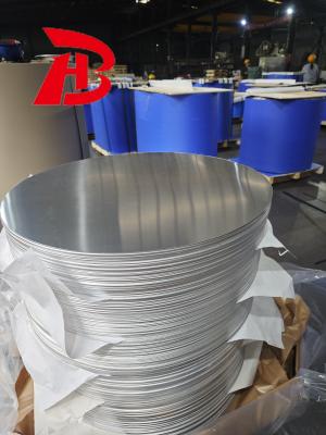 China Easy Forming & Silver Tone Aluminum Round Plates 1050/1100 Φ80-1600MM for Decorative Tray Production for sale