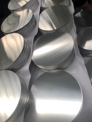 China Rust-Resistant 1080/1100 Alloy Aluminum Circles and Discs with 0.3-6.0mm Thickness for Decor Fixtures for sale