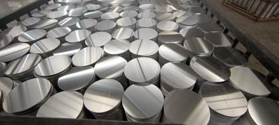 China Rust-Resistant Silvery Aluminum Circles 1080/1100 0.3-6.0MM for Decor Fixtures for sale