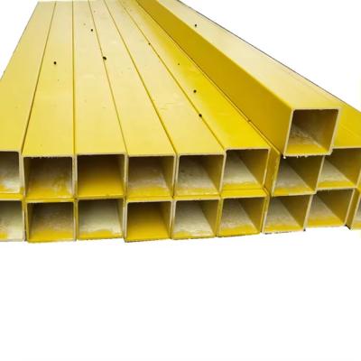 China Anticorrosivo FRP tubo quadrado impermeável e isolamento térmico tamanho personalizado para marinha / química / construção à venda