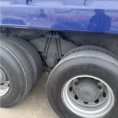 Cina 2024 Camion usato HOWO Camion pesante 6X4 Camion spazzatura con 2 numeri di cambio inverso in vendita