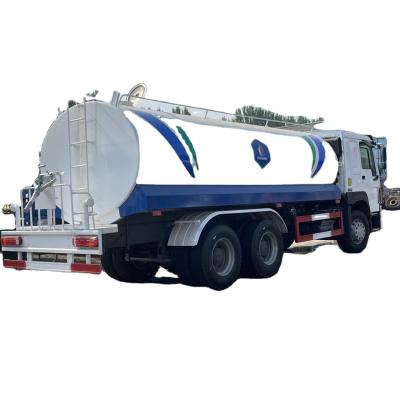 Κίνα 6x4 Second Hand Sinotruck Howo Υδροφόρος Τανκίρ Σπρινκλερ Τανκίρ με μήκος δεξαμενής φορτίου ≥8m προς πώληση