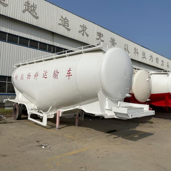Steel Single and Double Warehouse Flour Transport Truck for Large Capacity Delivery