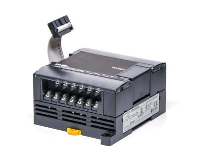 Cina L'unità IP20 del sensore di temperatura di Omron CP1W-TS102 dell'automobile ha valutato in vendita