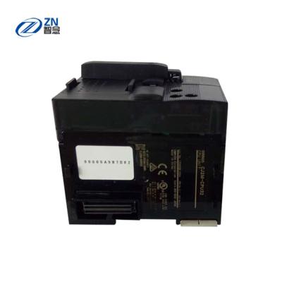 中国 40 NS PLC Omron CJ2M-CPU31のオートメーション装置のプログラム可能な論理のコントローラー 販売のため
