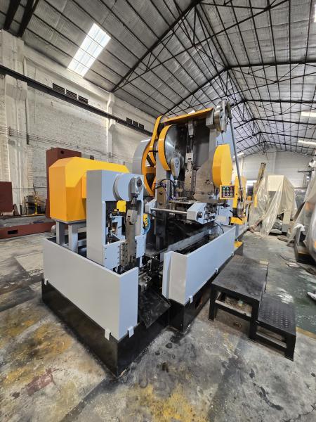 Quality Precision Nut Bolt Manufacturing Machine , Bolt And Nut Making Machine 380V / for sale