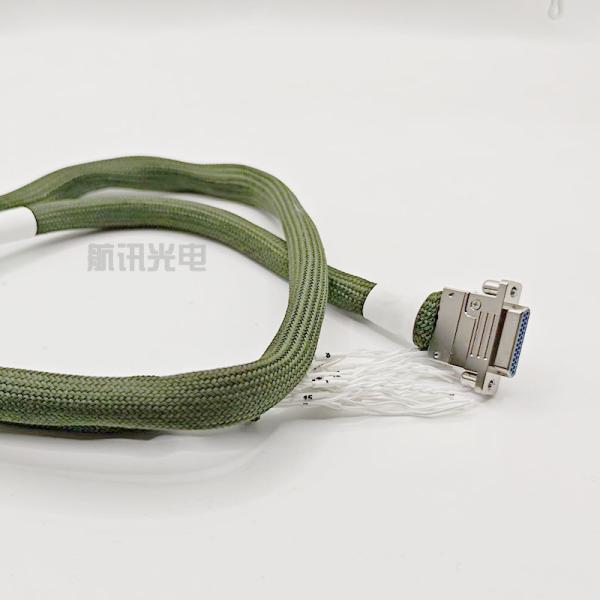Quality J30j-25tjl-A1 Custom Cable Rectangular Connector Plug with 25 Cores and A1 Tail Clip for mili-tary Aviation for sale