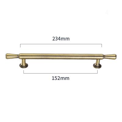 Cina maniglie d'ottone di tiranti degli armadi da cucina delle manopole dell'oro di semplicità di 82*34mm in vendita