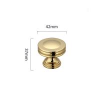 China 25*25mm Gold Kitchen Hardware Brass Cabinet Pull Handles Cupboard Door Knobs for sale