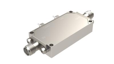 Cina Amplificatori a bassa frequenza a banda larga LNA da 0,5 a 2 GHz P1dB 10 dBm LNA in comunicazione in vendita