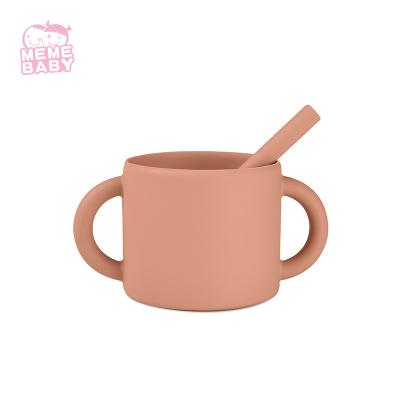 Cina I bambini innaffiano l'insieme d'alimentazione bevente 120g delle stoviglie della cena dei bambini di Silicone Baby Cup dell'istruttore in vendita